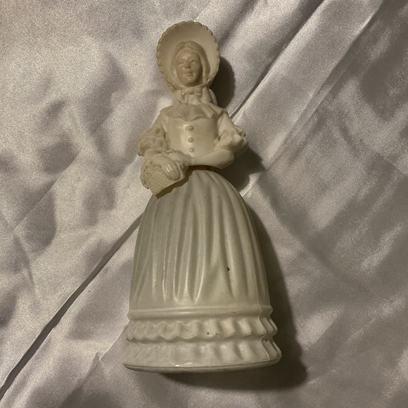 Avon | Other | Vintage Avon Victorian White Figurine Bell Empty | Poshmark